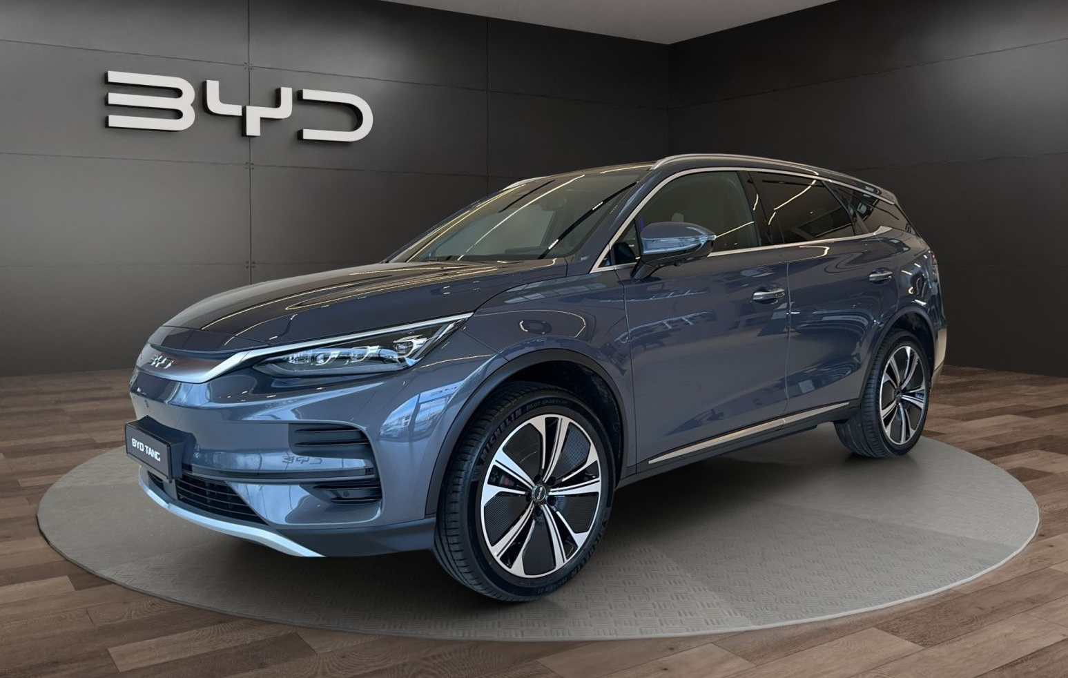 BYD Tang Facelift MY24 108Kwh 2025 Q20250905-7061 – Islandus Bílar